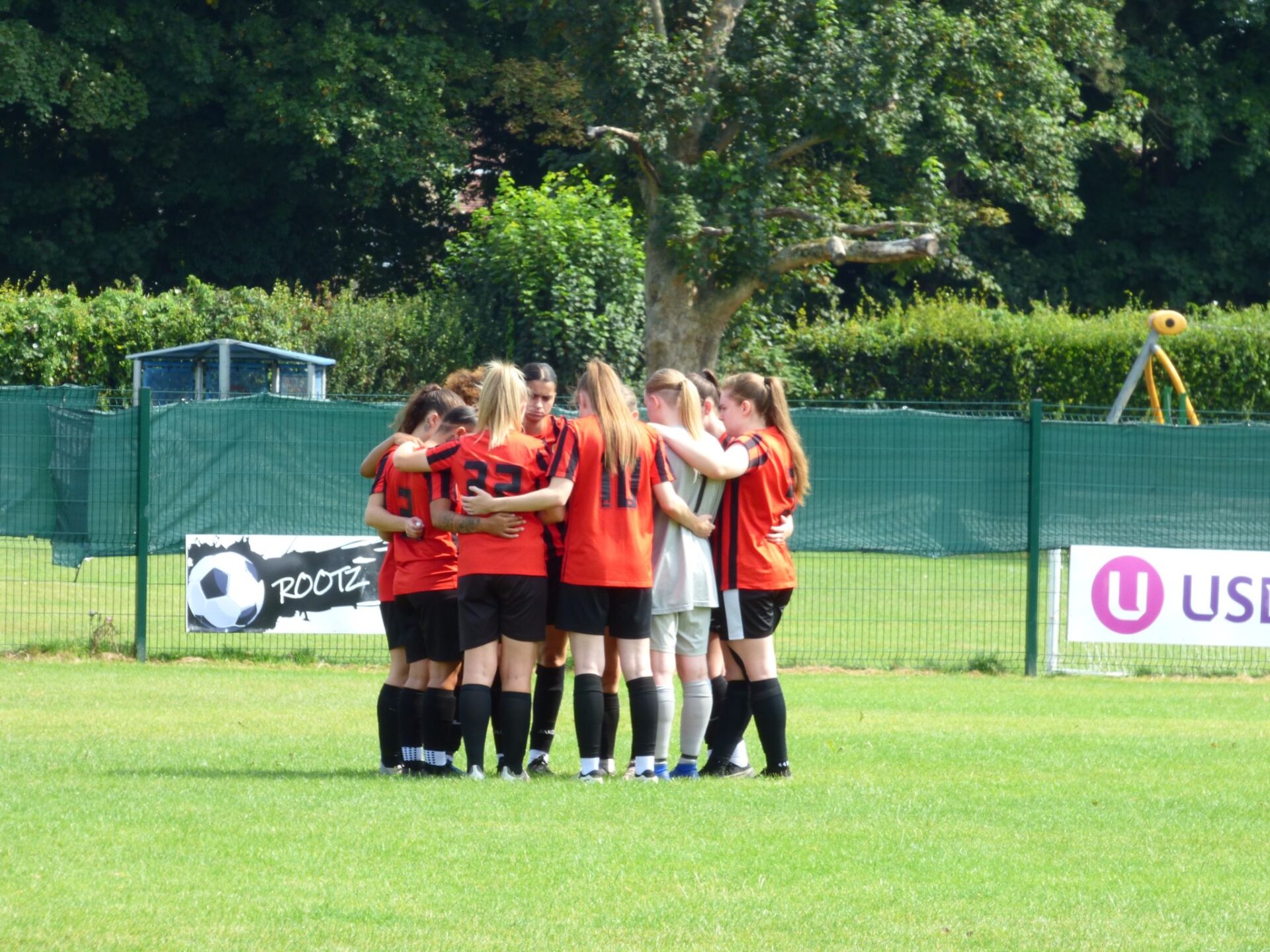 Winning streak continues for the worms - Wormley Sports Club